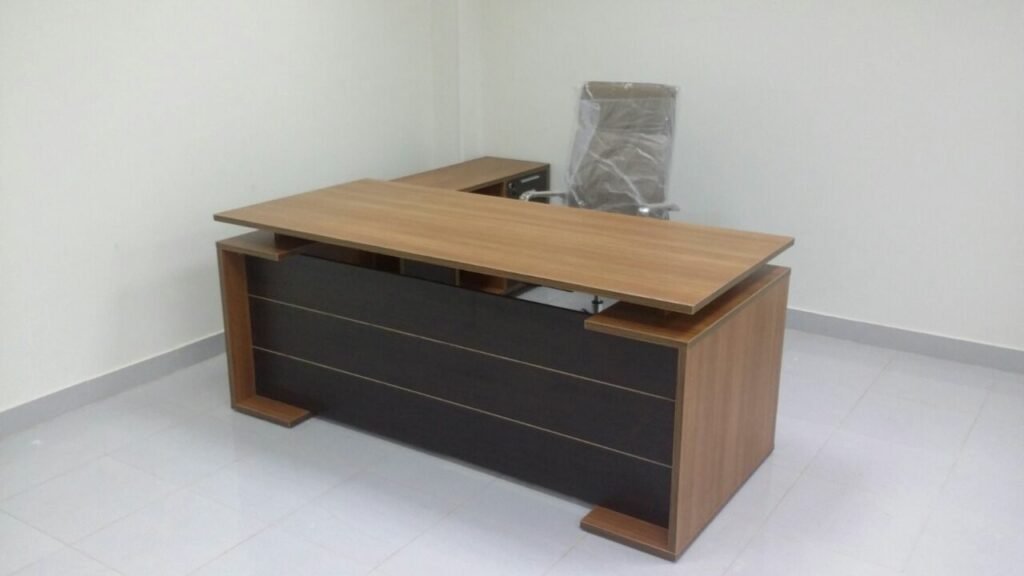 Management Office Desk MAK006 • Ro2ya Home